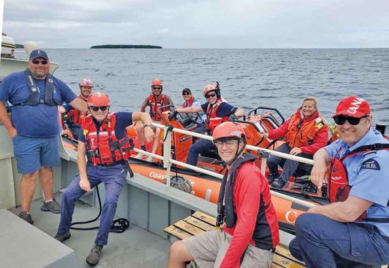 New Auxiliary Coast Guard Unit Formed in Tobermory - Bruce Peninsula Press